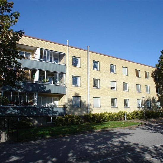3 rum lägenhet i Katrineholm - 80 m² - 10 472 kr