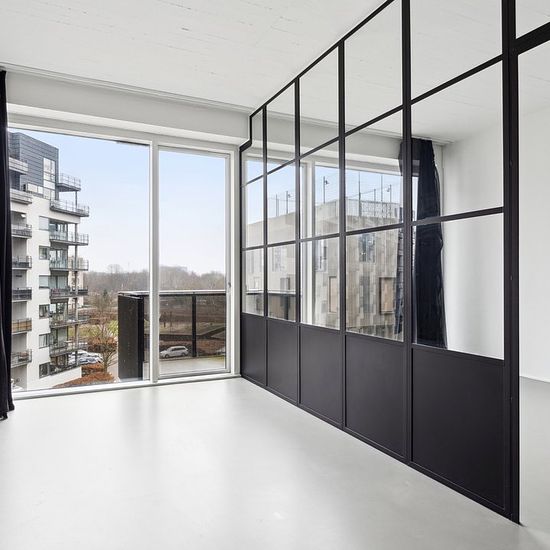 Spændende 2 vær. lejebolig i A-huset med altan ... - 83 m² - 17.300 kr